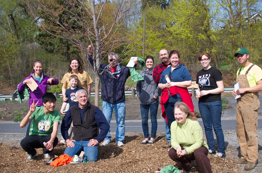 Photos from the Tree Planting on N. Maple – Emerson-Garfield Community