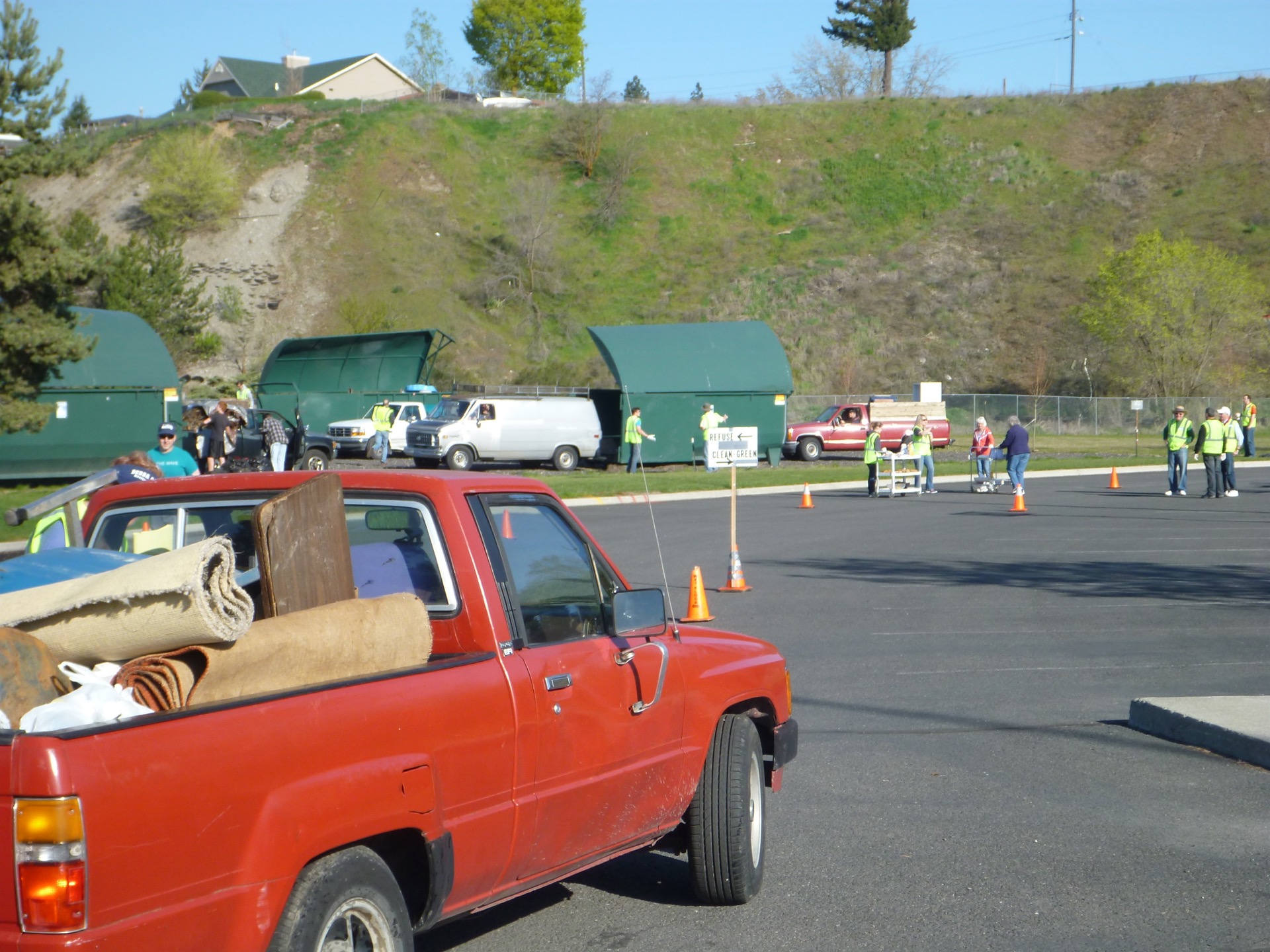 Photos from Spring Cleanup 2015 – Emerson-Garfield Community