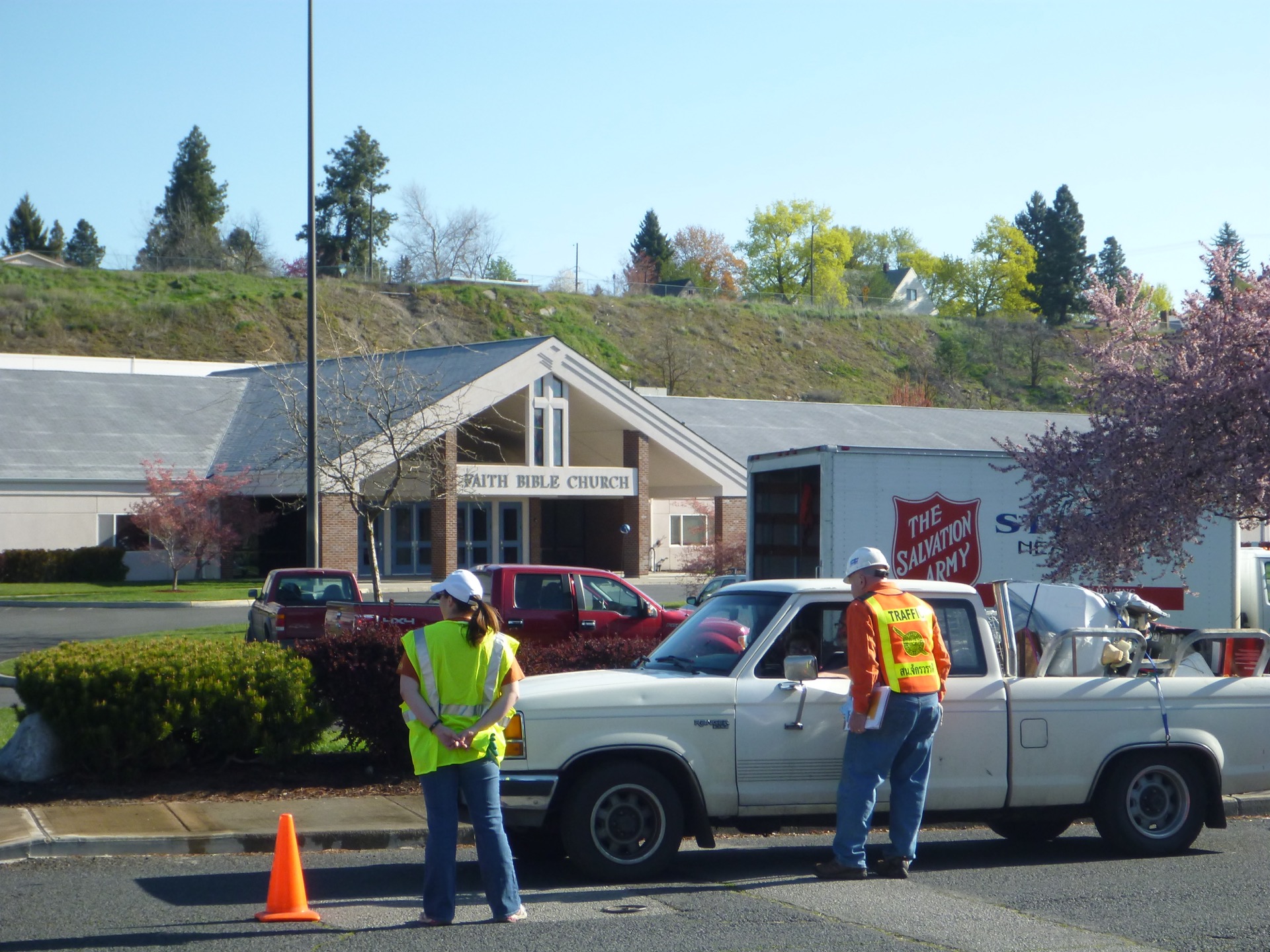 Photos from Spring Cleanup 2015 – Emerson-Garfield Community