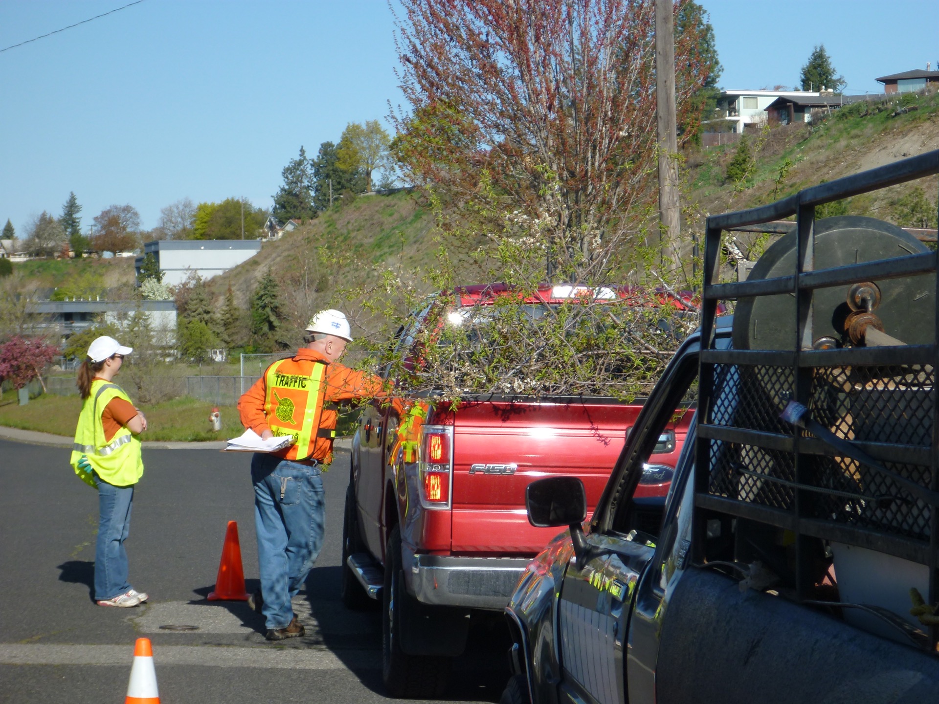 Photos from Spring Cleanup 2015 – Emerson-Garfield Community